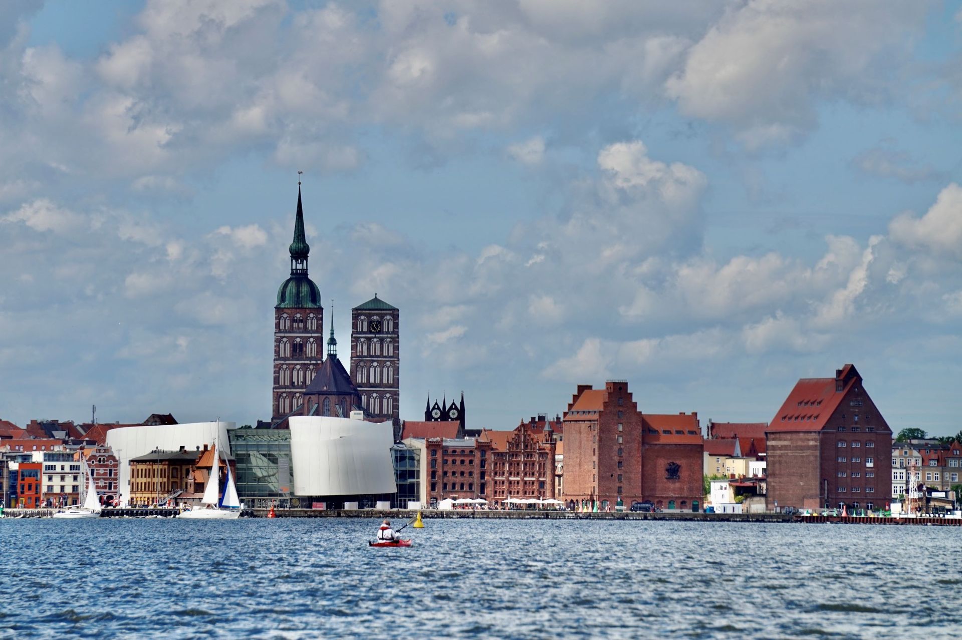 Stralsund: Insel Rügen - Urlaub, Sehenswürdigkeiten, Hotels, Unterkünfte